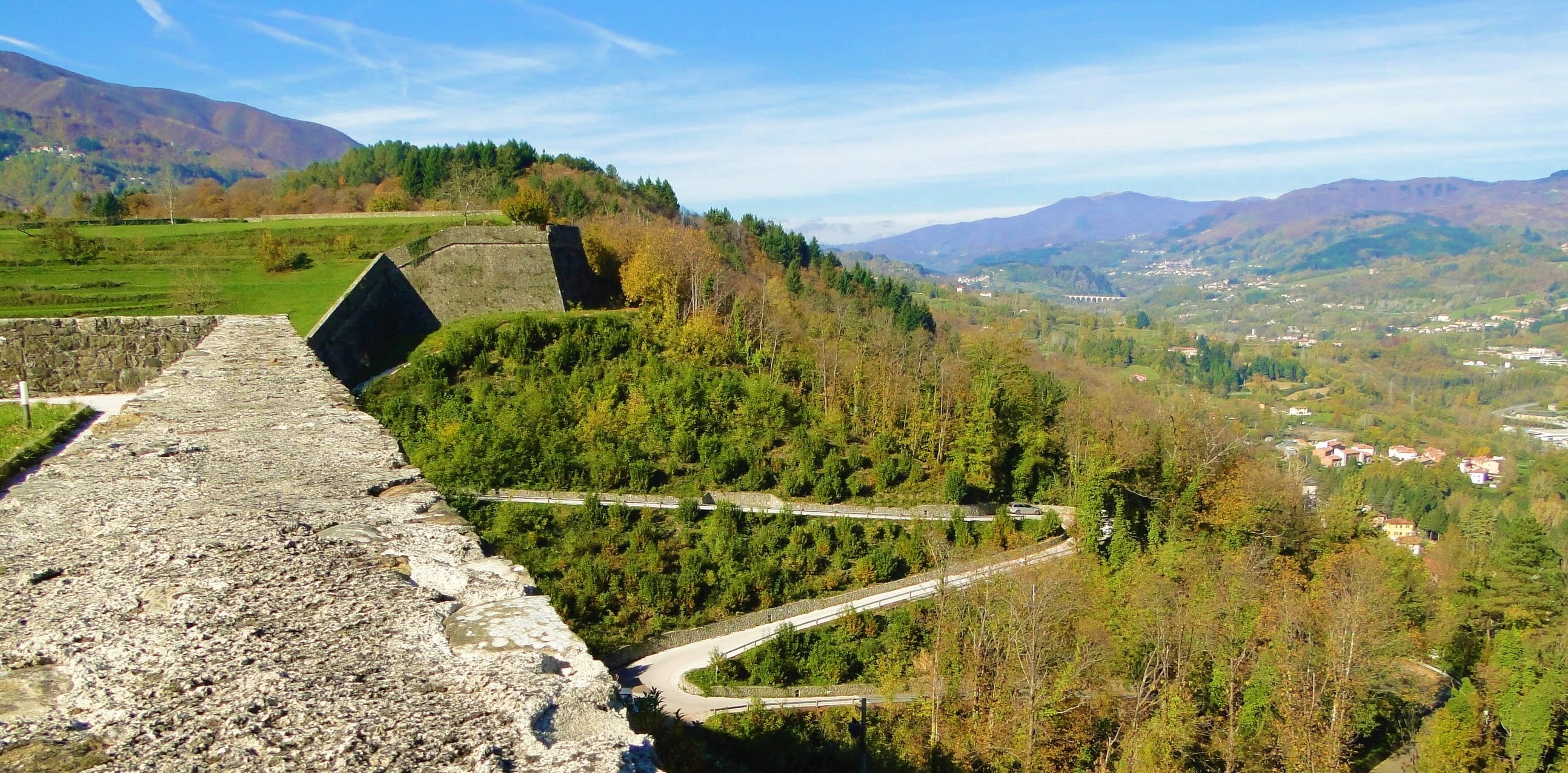 Villa Rentals & Holiday Houses in Castelnuovo, Italy - Tuscan Retreats